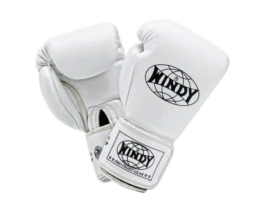 Complete Muay Thai Outfit: What You Need for Training and Competitions